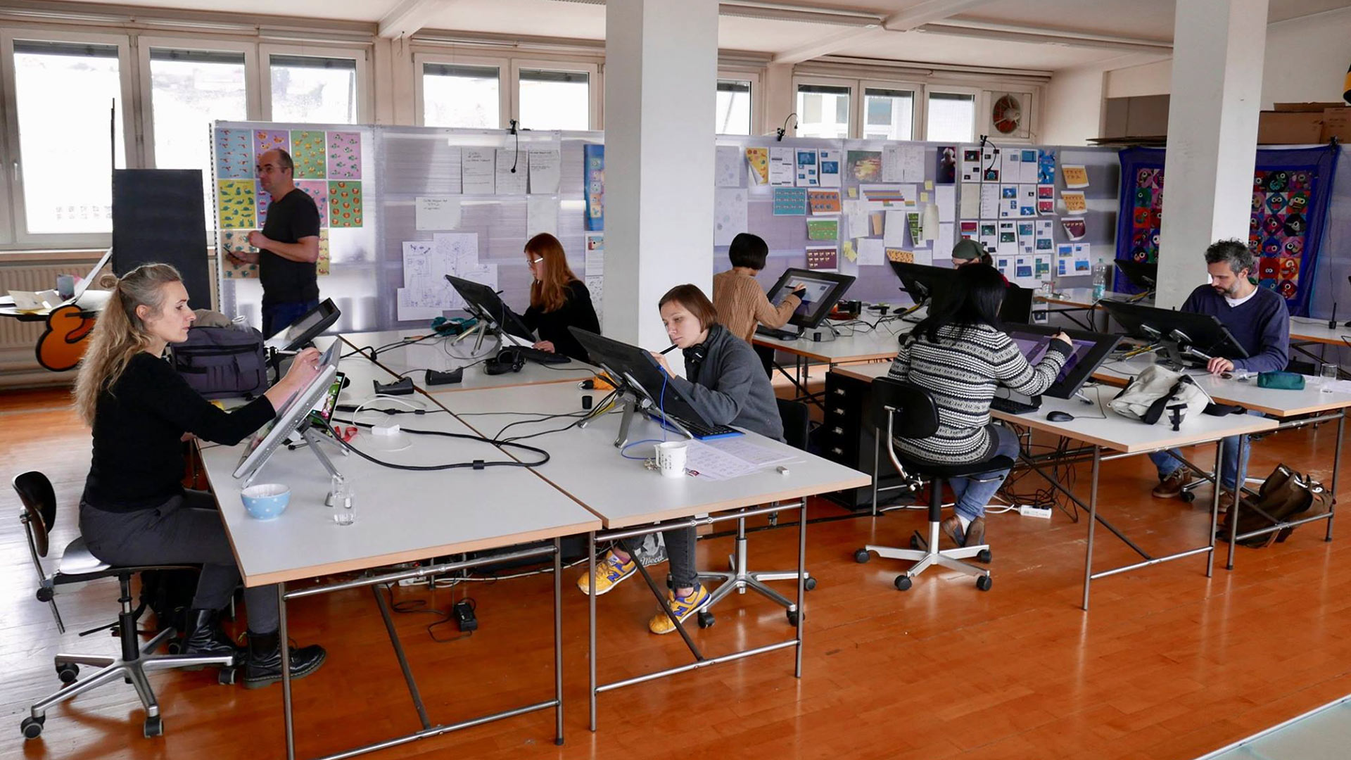 Studio Film Bilder — Jobs